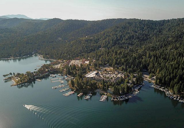 About the Resort | Lake Arrowhead Resort and Spa